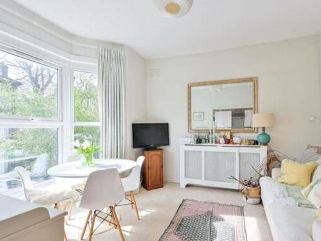 1 Bedroom Flat For Sale In Brixton, London