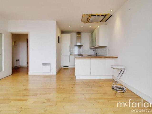 1 bedroom flat for sale in Bridge House, 1 Farnsby Street, SN1