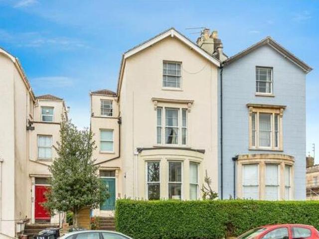 1 Bedroom Flat For Sale In Bristol