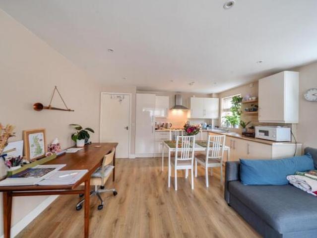 1 bedroom flat for sale in Bullingdon Road, Oxford, OX4