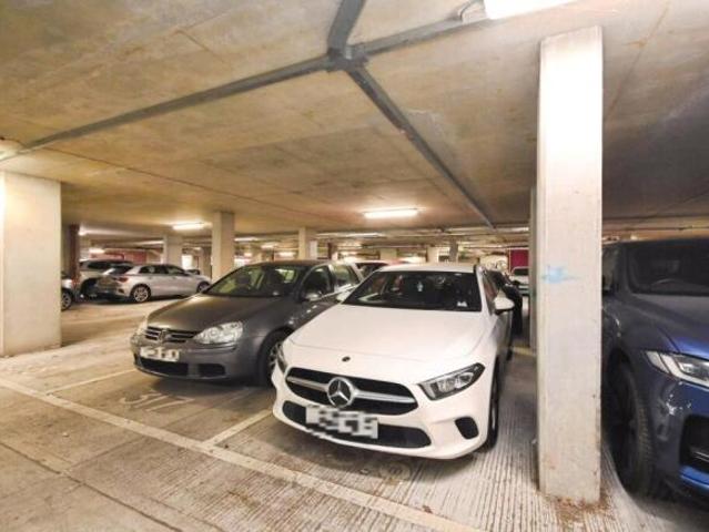 1 bedroom flat for sale in Burgess Springs, Chelmsford, Essex, CM1