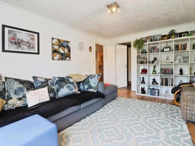 1 bedroom flat for sale in Butlers Close, St George, Bristol, BS5