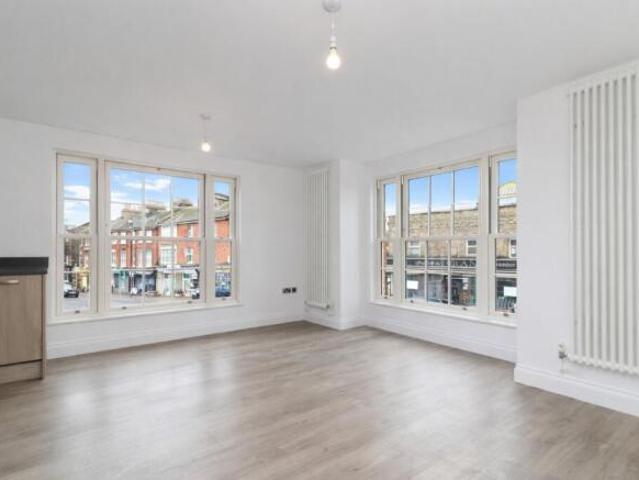 1 bedroom flat for sale in Canterbury Road, Margate, Kent, CT9