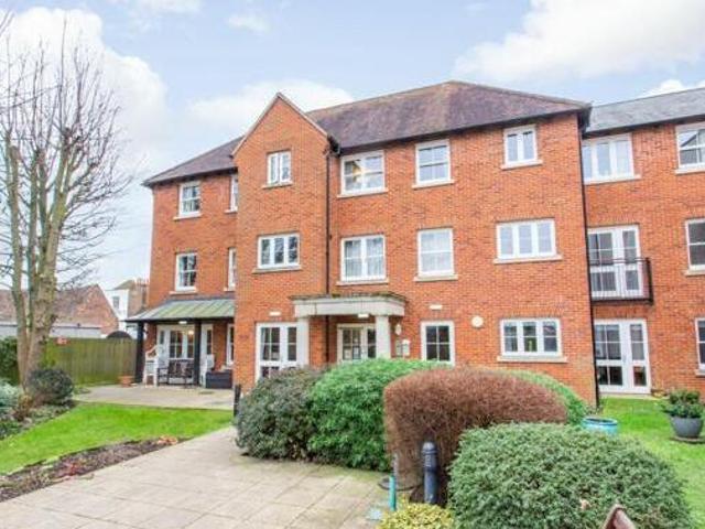 1 Bedroom Flat For Sale In Canterbury