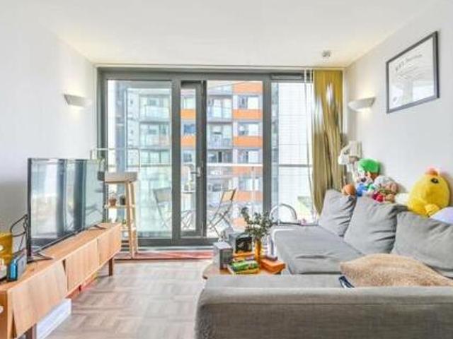 1 Bedroom Flat For Sale In Canary Wharf, London