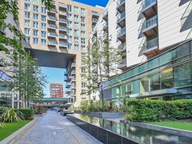 1 Bedroom Flat For Sale In Canary Wharf, London