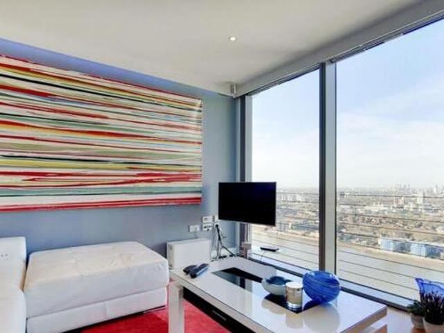 1 Bedroom Flat For Sale In Canary Wharf, London