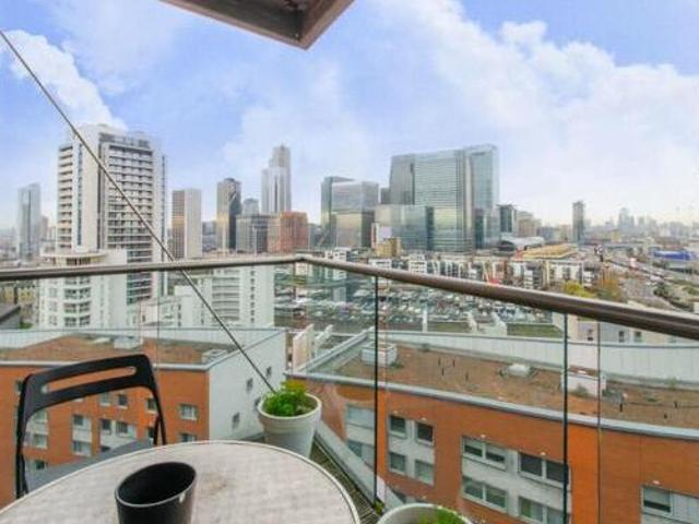 1 Bedroom Flat For Sale In Canary Wharf, London