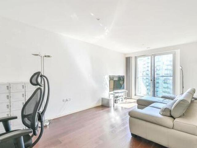 1 Bedroom Flat For Sale In Canary Wharf, London