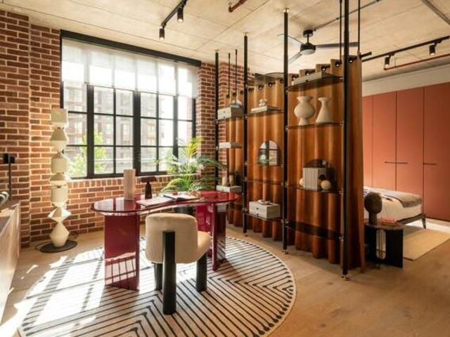 1 Bedroom Flat For Sale In Canary Wharf, London
