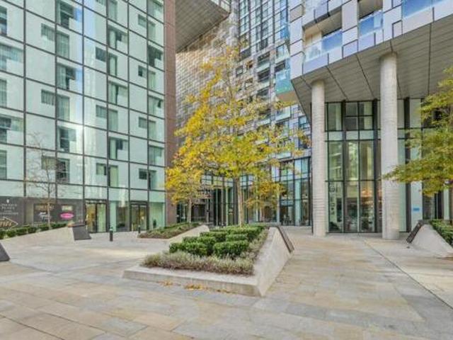 1 Bedroom Flat For Sale In Canary Wharf, London