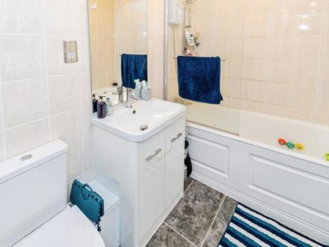 1 bedroom flat for sale in Candlemas Place, Westwood Road, Southampton, Hampshire, SO17