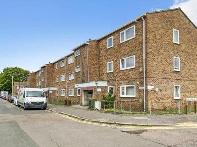 1 Bedroom Flat For Sale In Canning Town