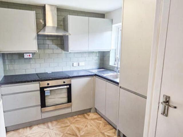 1 bedroom flat for sale in Canning Town, London, E16