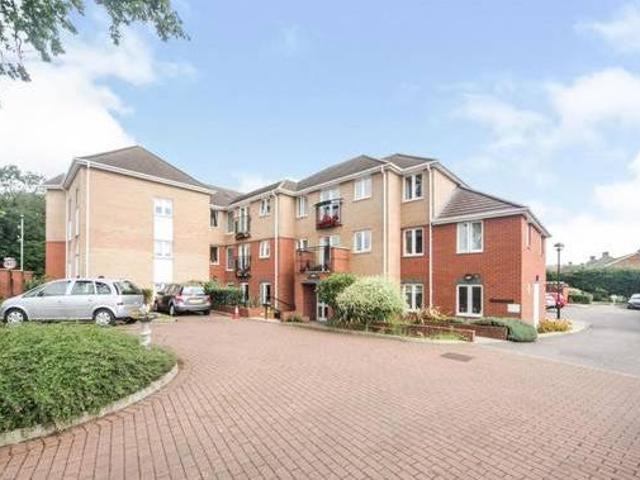 1 bedroom flat for sale in Cannon Lane Luton LU2