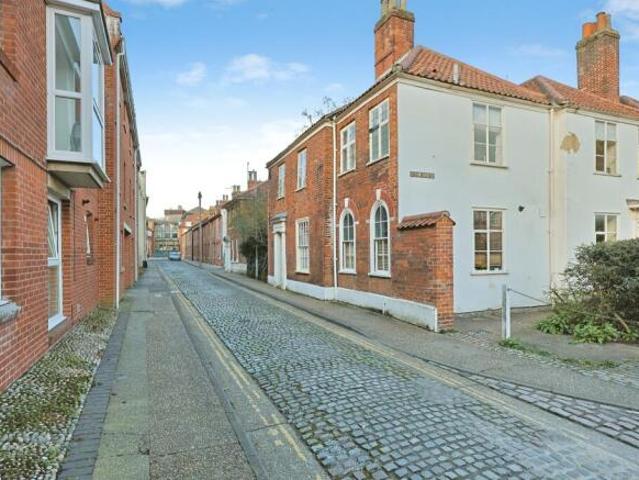 1 bedroom flat for sale in Calvert Street, Norwich, NR3