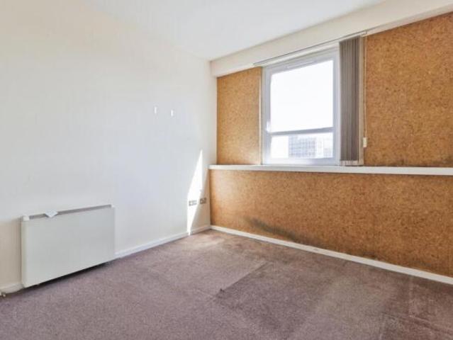 1 bedroom flat for sale in Calderwood Street, London, SE18