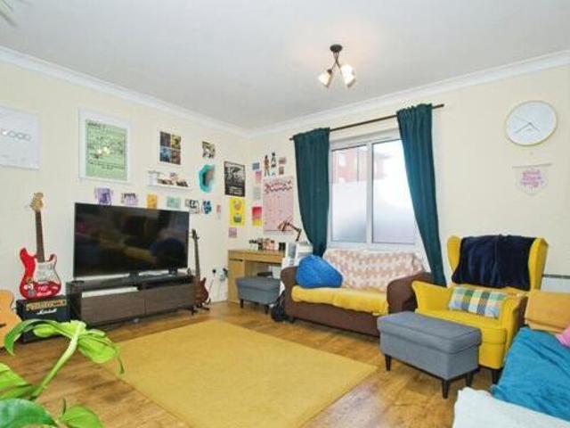 1 Bedroom Flat For Sale In Cardiff