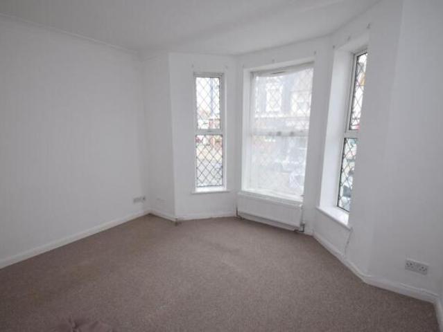 1 bedroom flat for sale in Cavendish Place Eastbourne, BN21