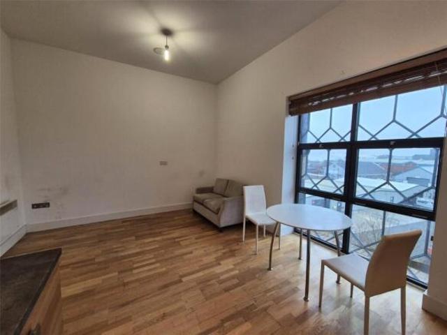 1 bedroom flat for sale in Central Way, Warrington, Cheshire, WA2