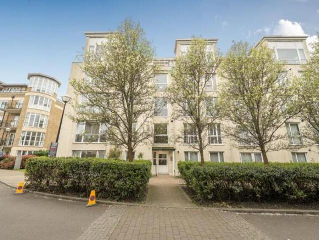 1 bedroom flat for sale in Cedar House, 35 Melliss Avenue, TW9