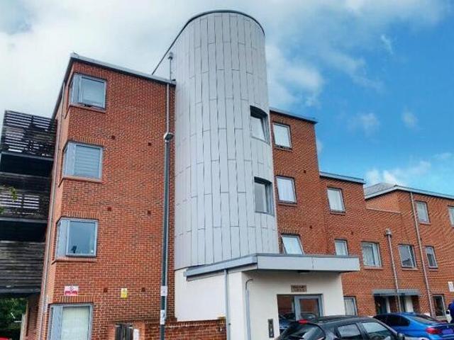 1 Bedroom Flat For Sale In Chadwell Heath