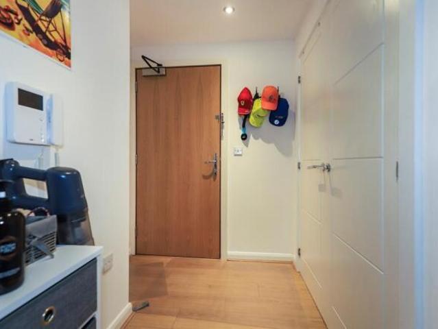 1 bedroom flat for sale in Chapel Ash, Wolverhampton, WV3
