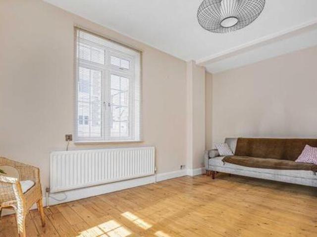1 Bedroom Flat For Sale In Charleville Road, West Kensington