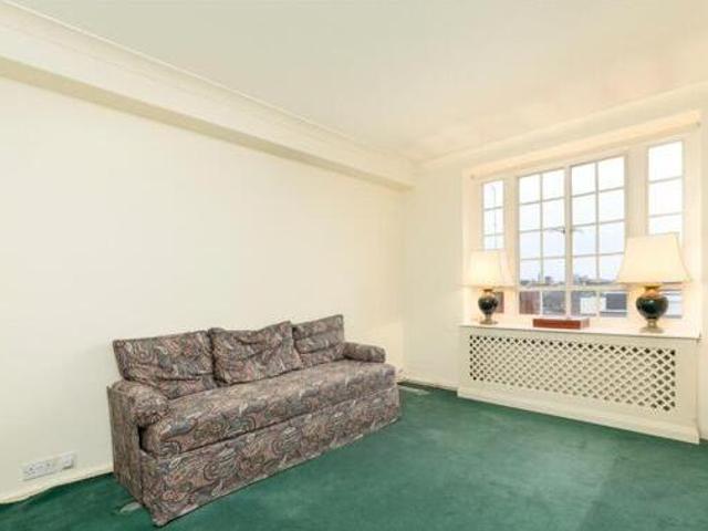 1 Bedroom Flat For Sale In Chelsea Manor Street, Chelsea