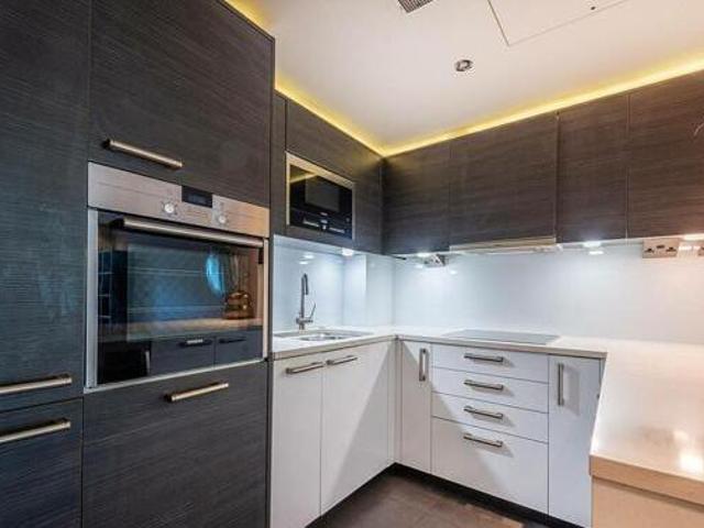 1 Bedroom Flat For Sale In Chelsea Creek, London