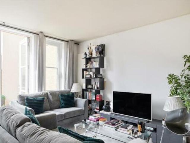 1 Bedroom Flat For Sale In Chelsea, London