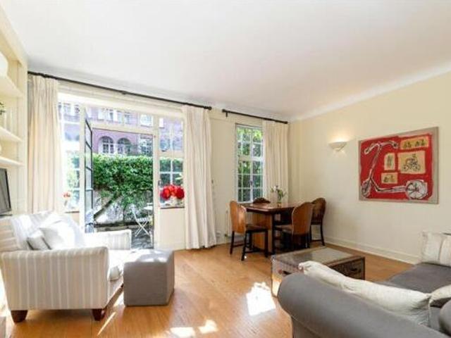 1 Bedroom Flat For Sale In Chelsea, London