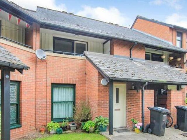 1 Bedroom Flat For Sale In Chester, Cheshire