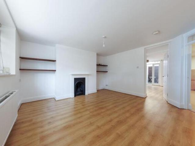 1 bedroom flat for sale in Church Street, Leamington Spa, CV31