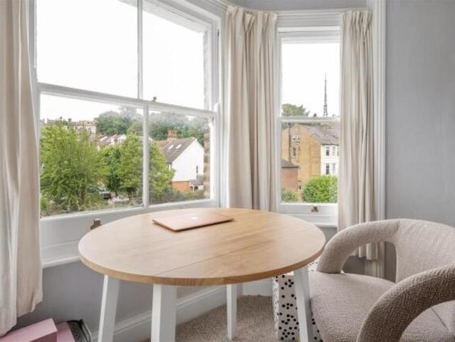 1 bedroom flat for sale in Cintra Park, Crystal Palace, SE19