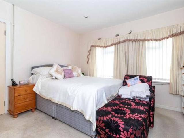 1 bedroom flat for sale in Cissbury Road, Worthing, BN14
