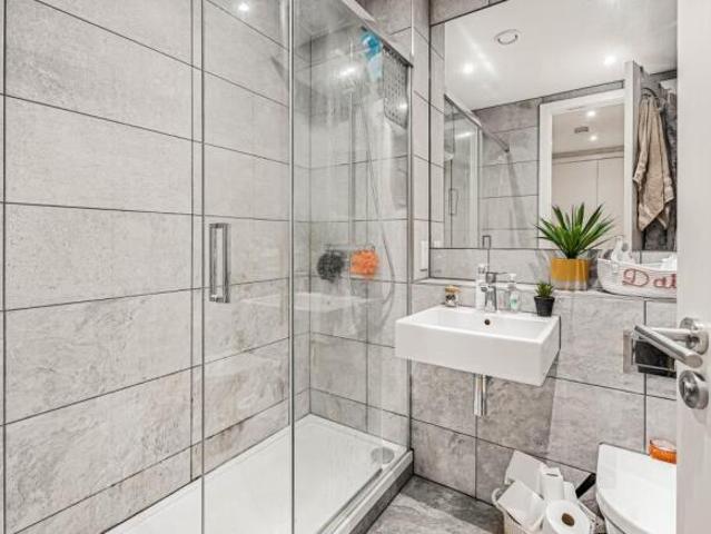 1 bedroom flat for sale in Civic Close, St Albans, AL1