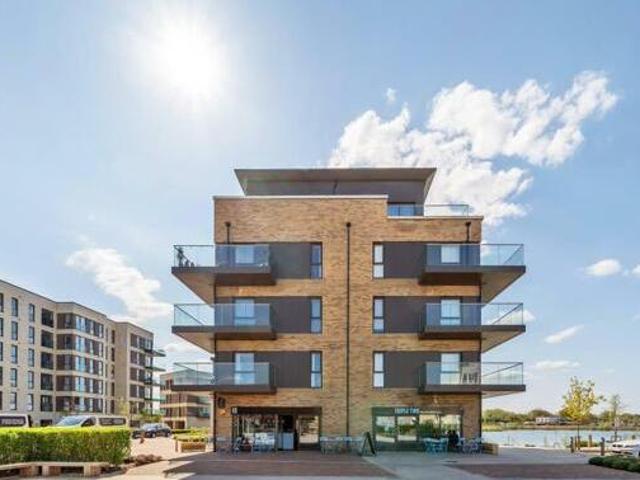 1 Bedroom Flat For Sale In Convenient For New Green Park Station