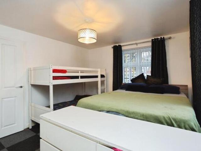1 bedroom flat for sale in Cobnut Avenue, Maidstone, Kent, ME15