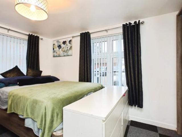 1 bedroom flat for sale in Cobnut Avenue, Maidstone, Kent, ME15