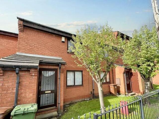 1 Bedroom Flat For Sale In College Grove