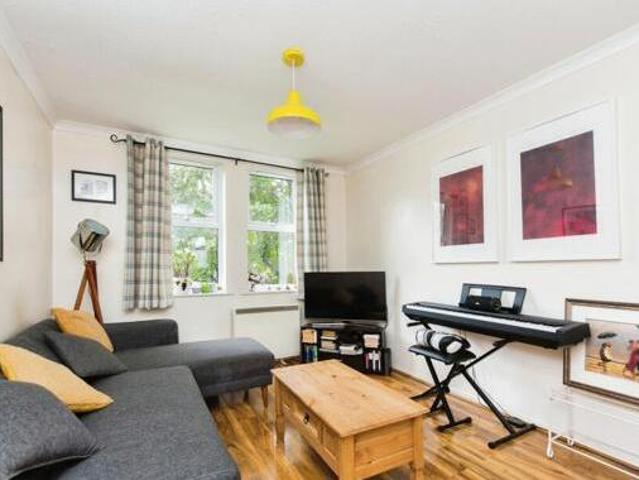 1 Bedroom Flat For Sale In Colliers Wood