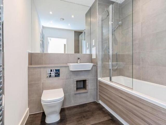 1 bedroom flat for sale in Corys Road, Rochester, Kent, ME1
