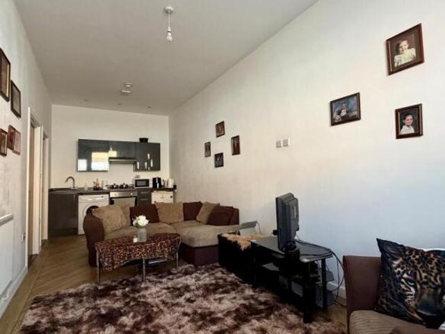 1 bedroom flat for sale in Cornerstone House, London Road, PO2