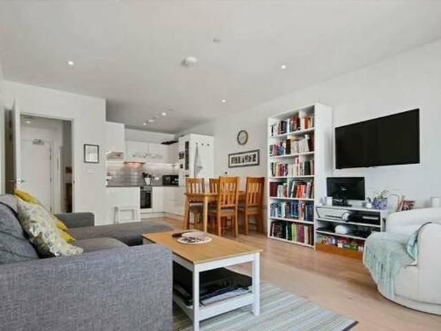 1 bedroom flat for sale in Corsair House Royal Wharf London E16