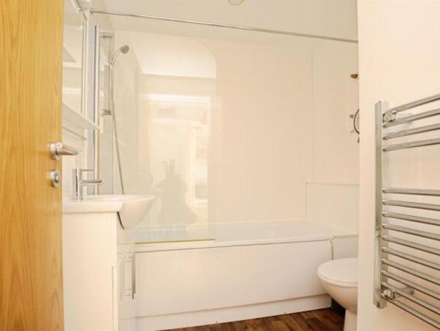 1 bedroom flat for sale in Cowbridge Road East, Cardiff, CF11