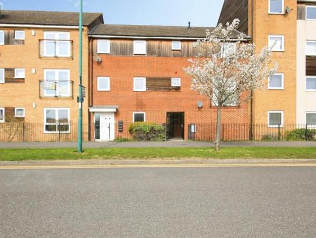 1 bedroom flat for sale in Clayburn Road, Hampton Centre, Peterborough, PE7