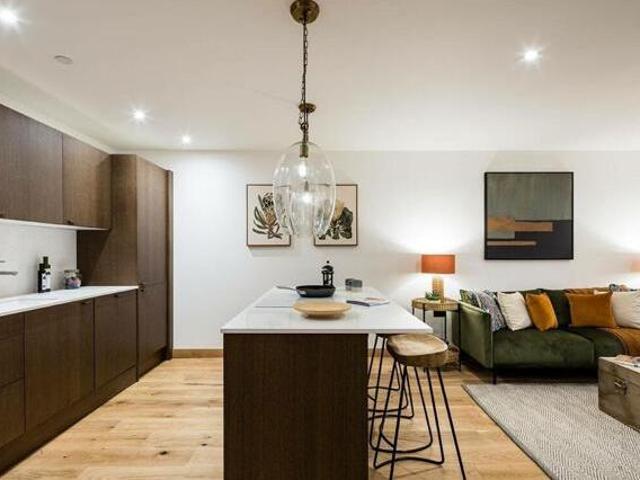 1 Bedroom Flat For Sale In Clapham