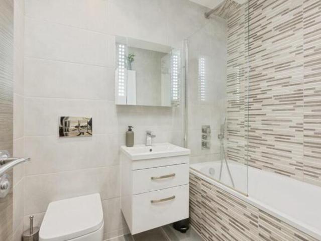 1 bedroom flat for sale in Clarence Road, Tunbridge Wells, Kent, TN1