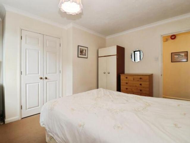 1 bedroom flat for sale in Cleeve Road, Downend, Bristol, BS16